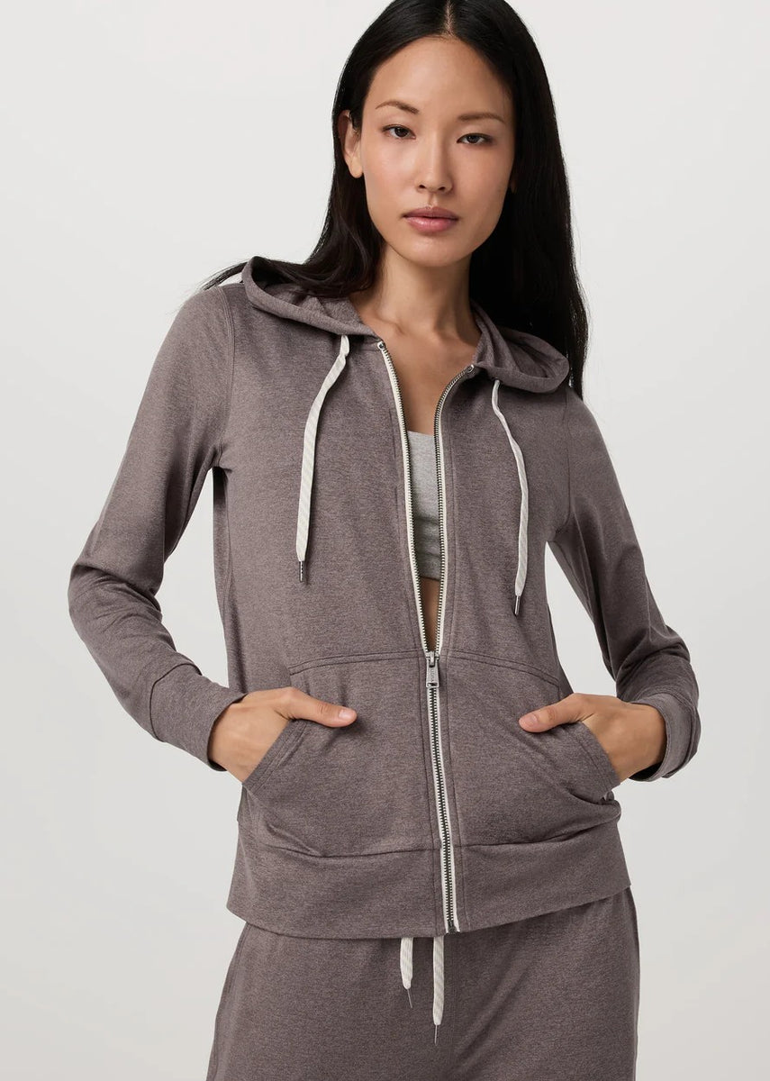 Vuori Halo Performance Hoodie 2.0 - Huckleberry Heather – Motion Lifestyle